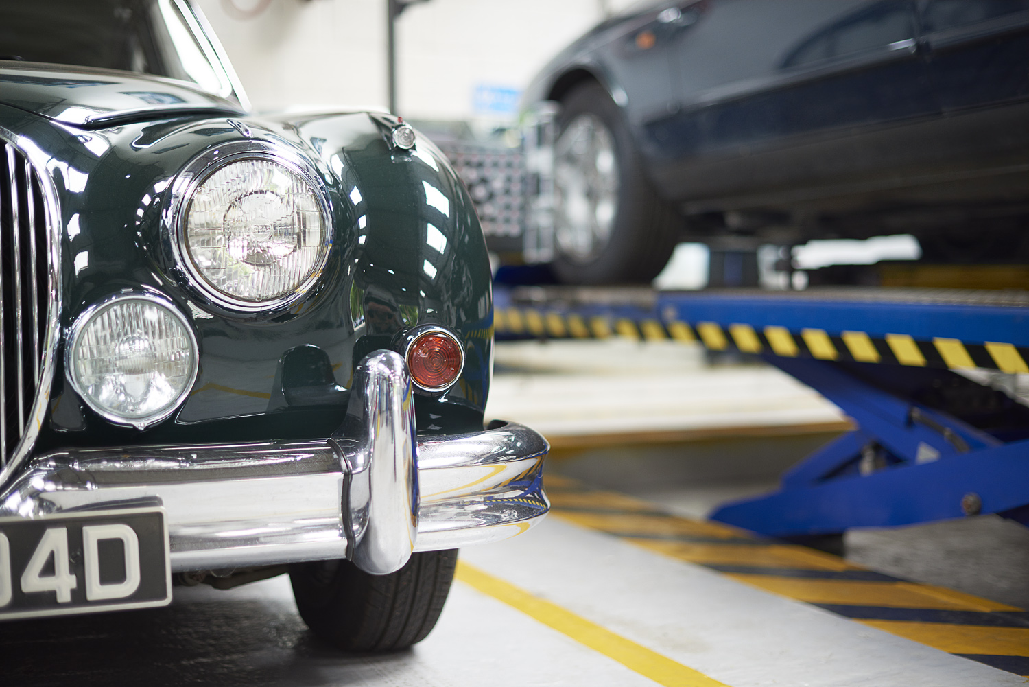 Specialist garage run by Jaguar & Land Rover enthusiasts | Barny Jones Ltd.